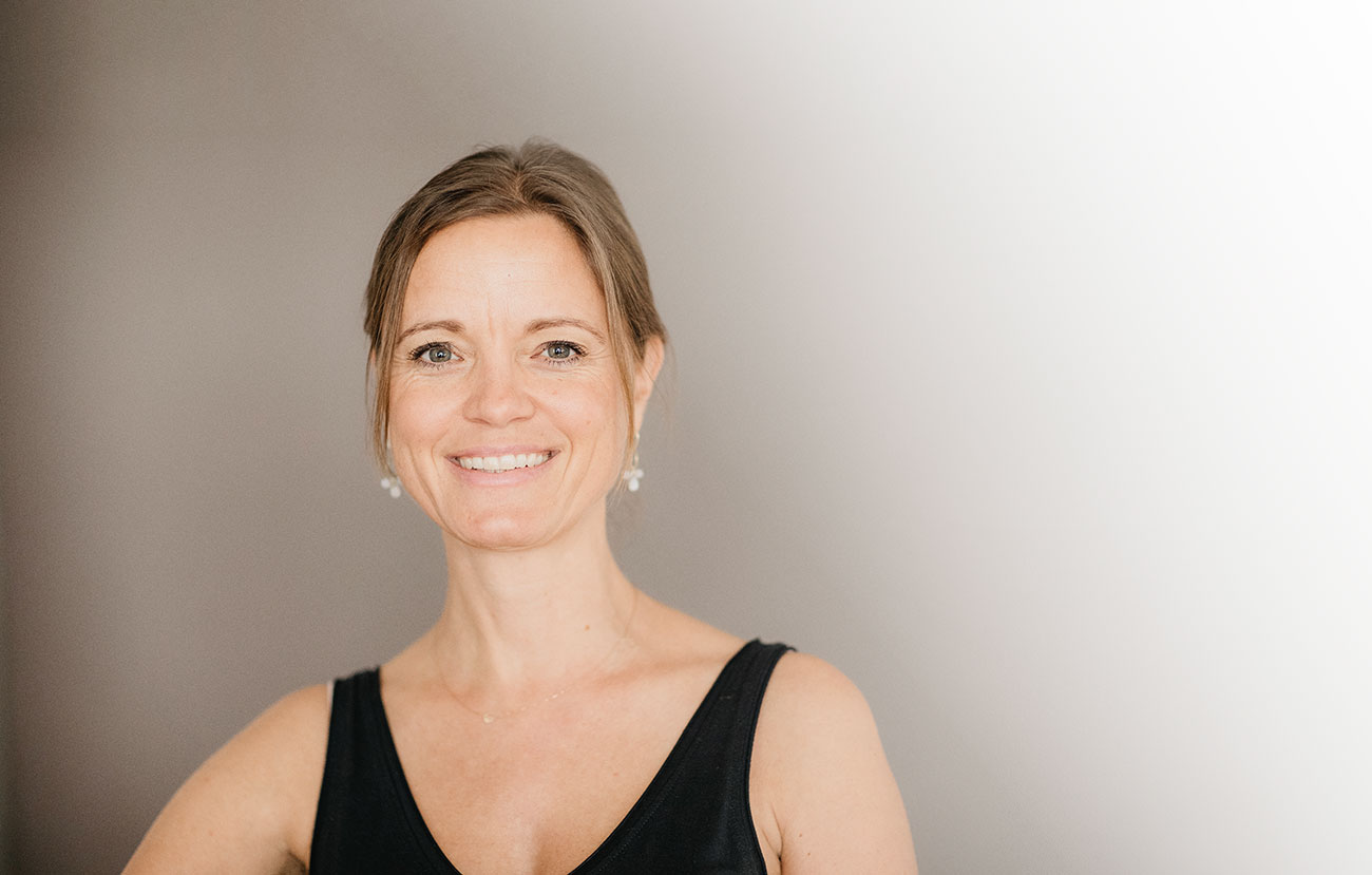 reconnecting people – Yoga, Meditation & Workshops